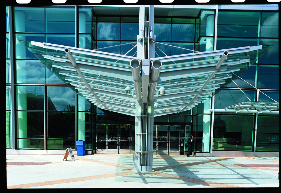 Glass Canopies: Give Your Building a Human Scale | DeaMor